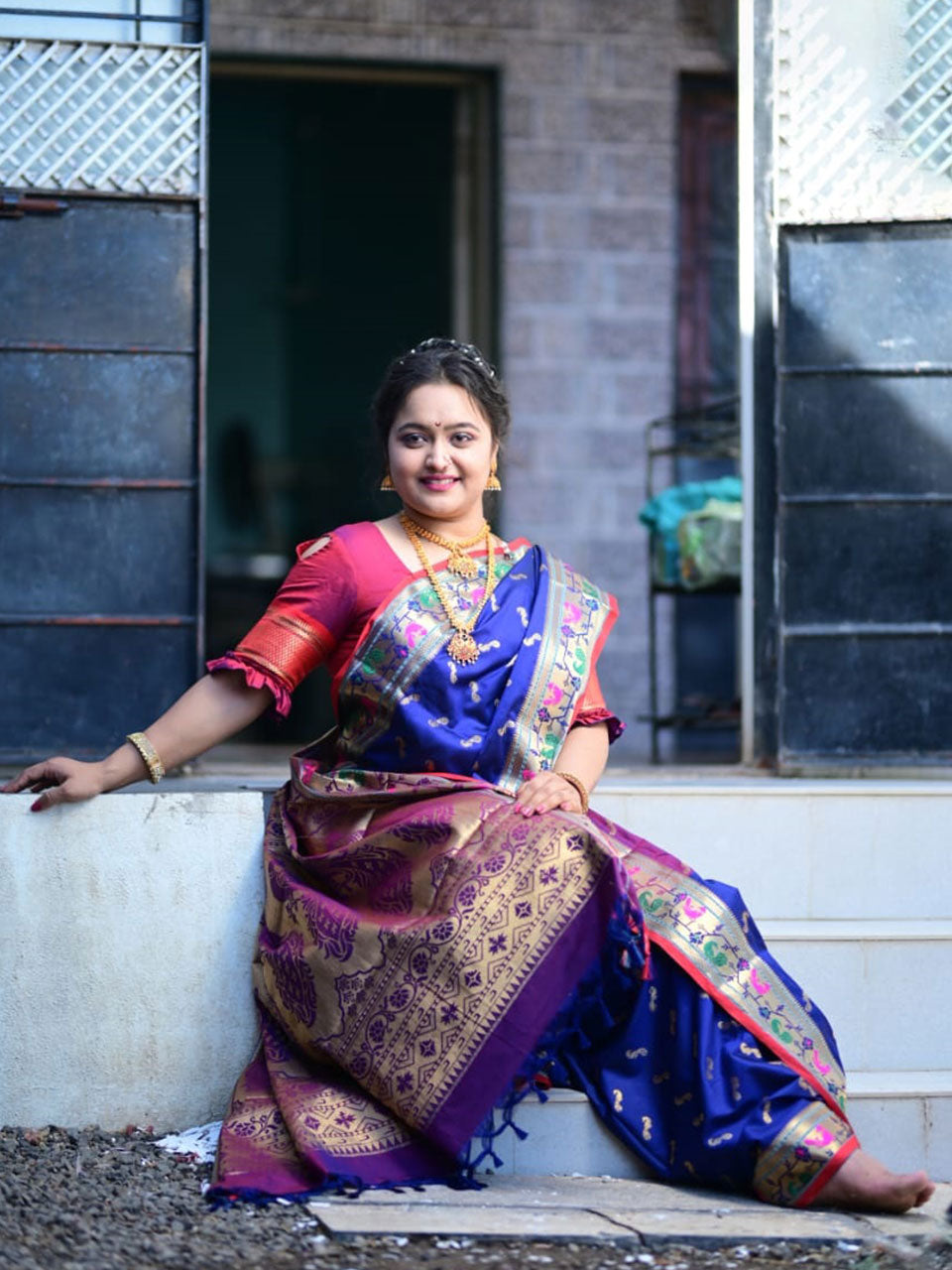 Brocket peacock border – ompaithani